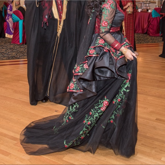 Palestine | Dresses | Stunning Palestinian Bridal Thobe Matching Pants ...